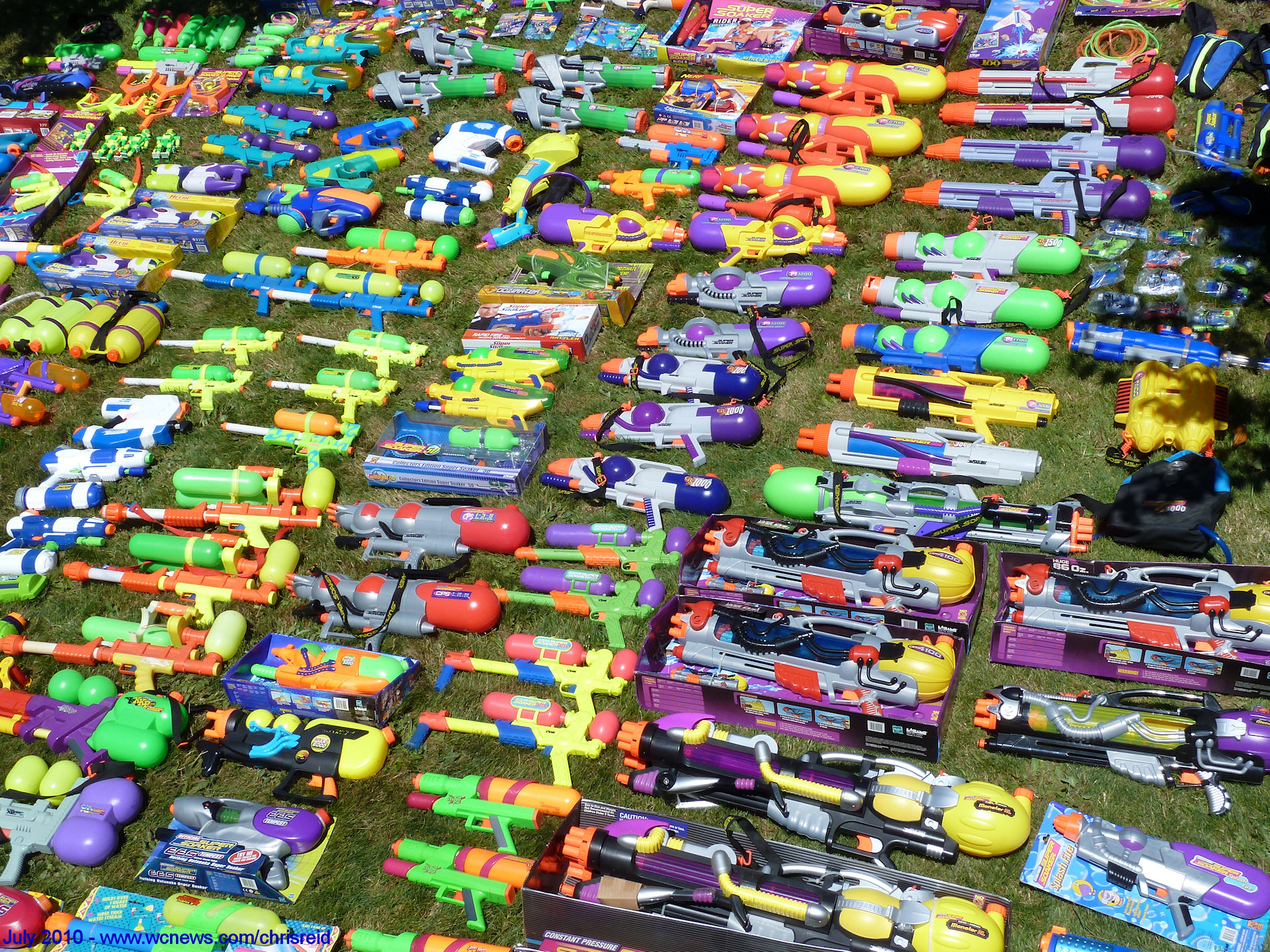 Summer Commercial Break Part 2: SUPER SOAKERS!