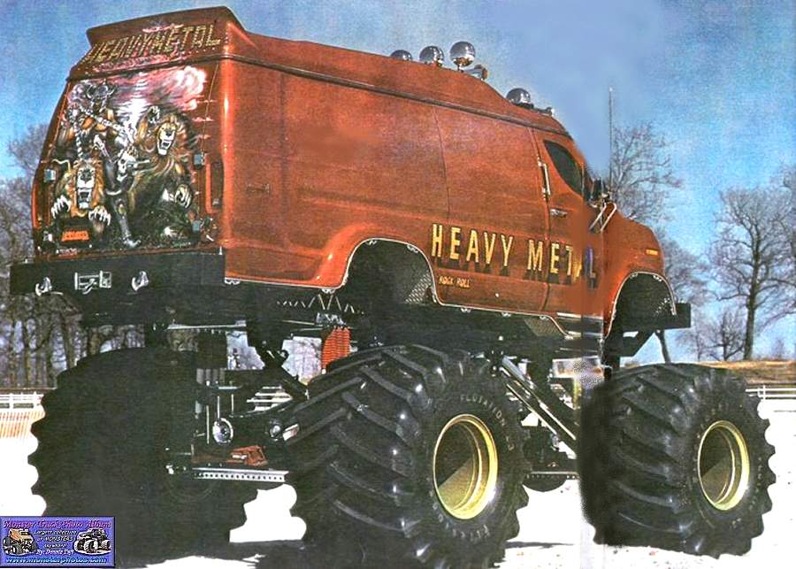 HEAVY METAL MONSTER.